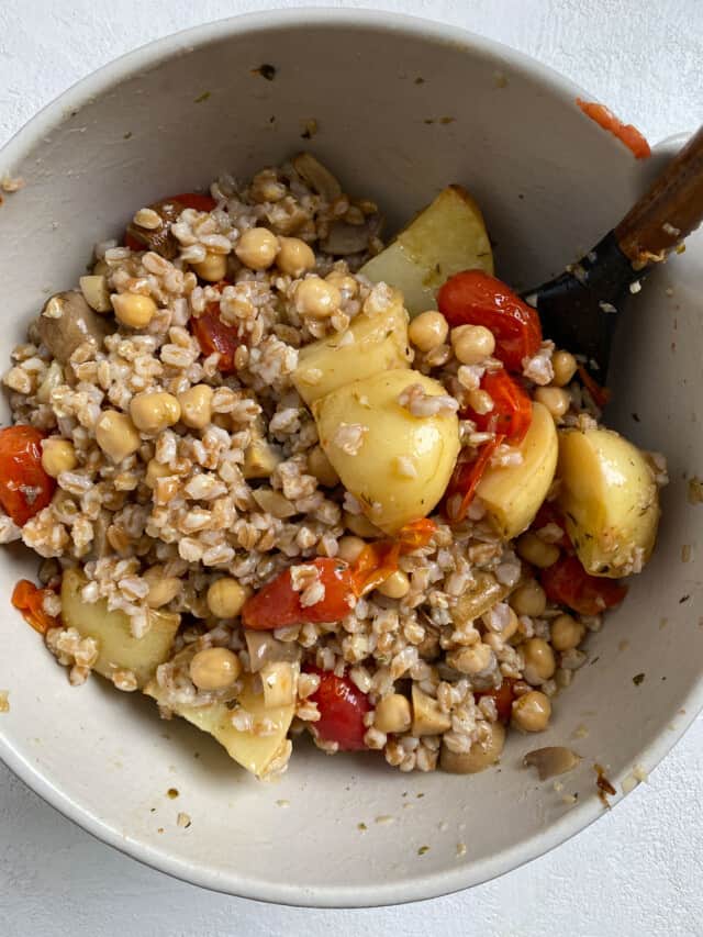 Easy Farro Recipe with Roasted Vegetables - Plant-Based on a Budget