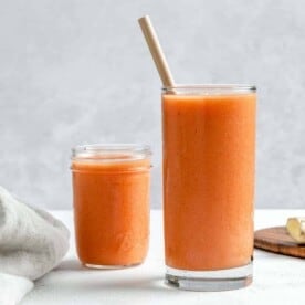 Easy Grape Smoothie - Plant-Based on a Budget