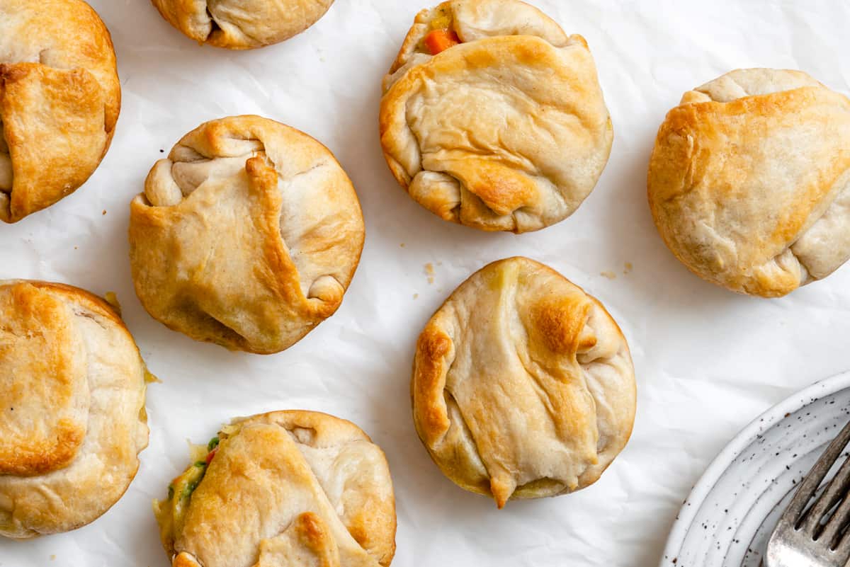 Mini Vegan Pot Pies [Quick and Easy] - Plant-Based on a Budget