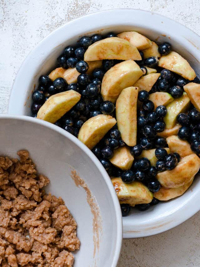 Apple and Blueberry Crumble - Plant-Based on a Budget
