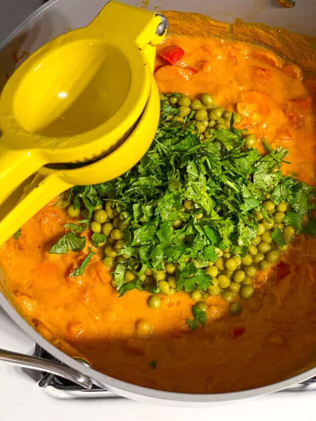Creamy Chickpea and Carrot Curry - Plant-Based on a Budget