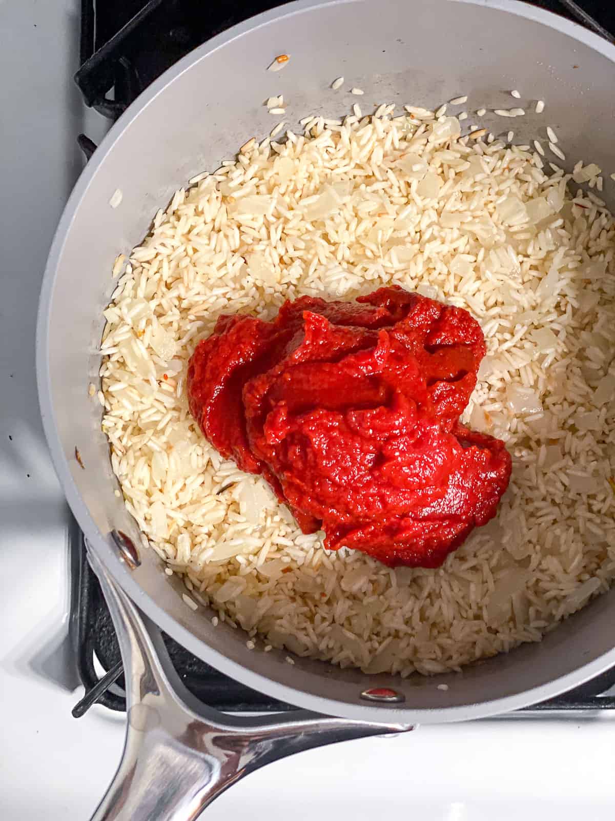 Easy Vegan Mexican Rice - Plant-Based on a Budget