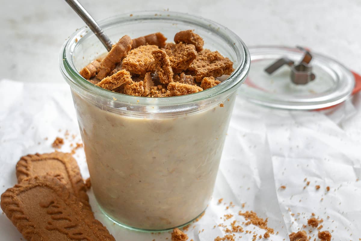 Biscoff Overnight Oats - Plant-Based on a Budget