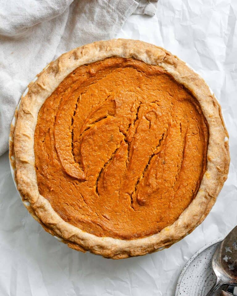 Flaky Vegan Pie Crust - Plant-Based on a Budget