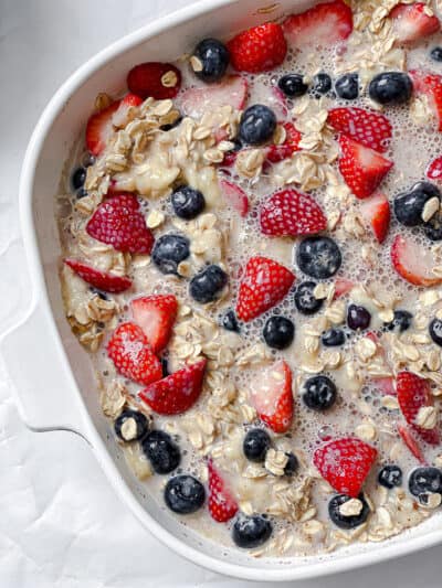 Vegan Baked Oatmeal [With Berries] - Plant-Based on a Budget