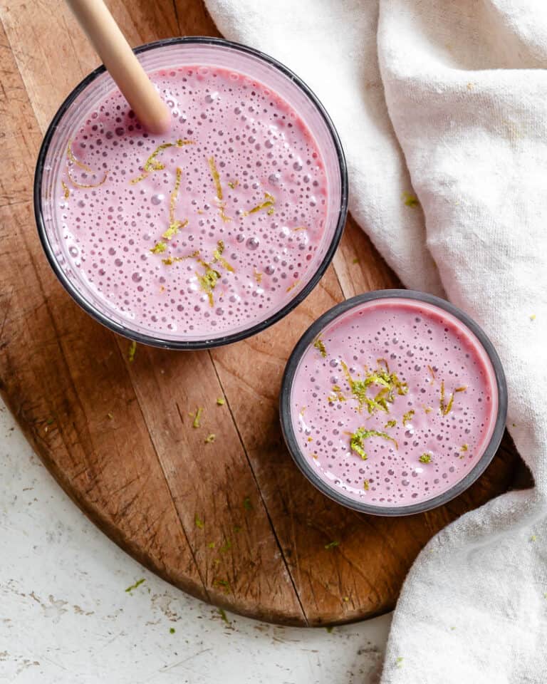 Easy Raspberry Smoothie - Plant-Based on a Budget