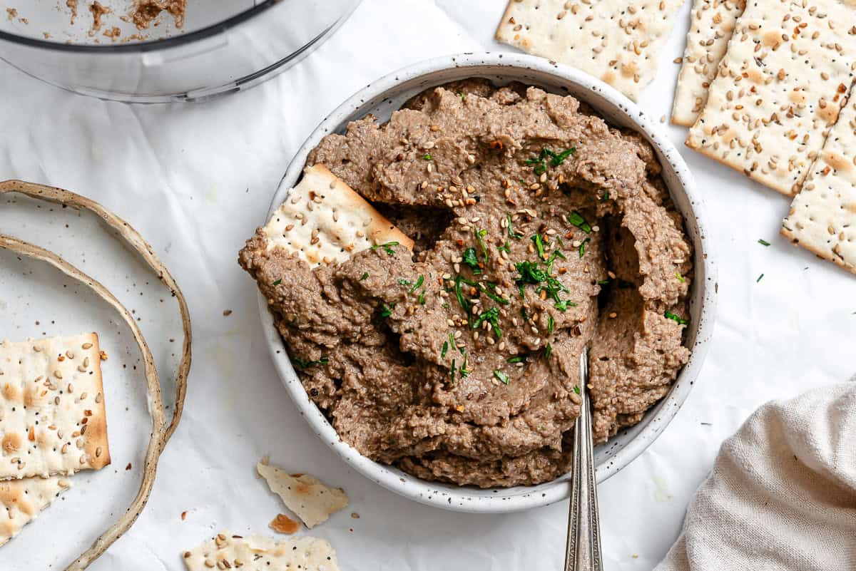 The BEST Mushroom Pâté - Plant-Based on a Budget